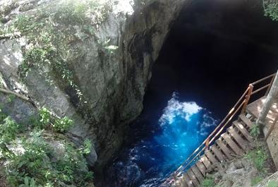 Poco Loco - Yucatan Cenote